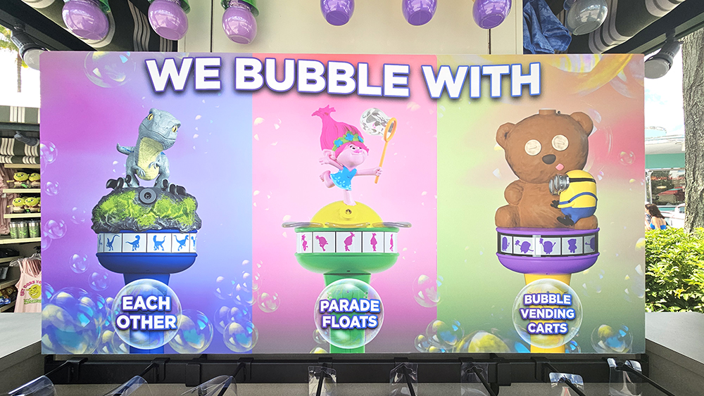 Universal Mega Movie Parade Trolls Poppy Reactive Bubble Wand ...